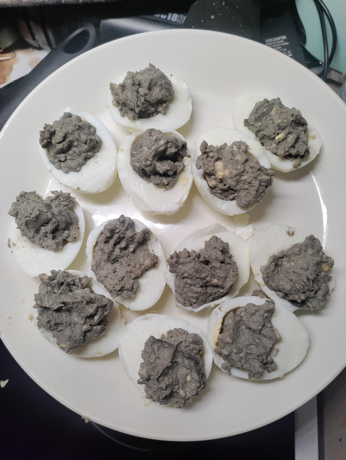 Evil deviled eggs - 9GAG