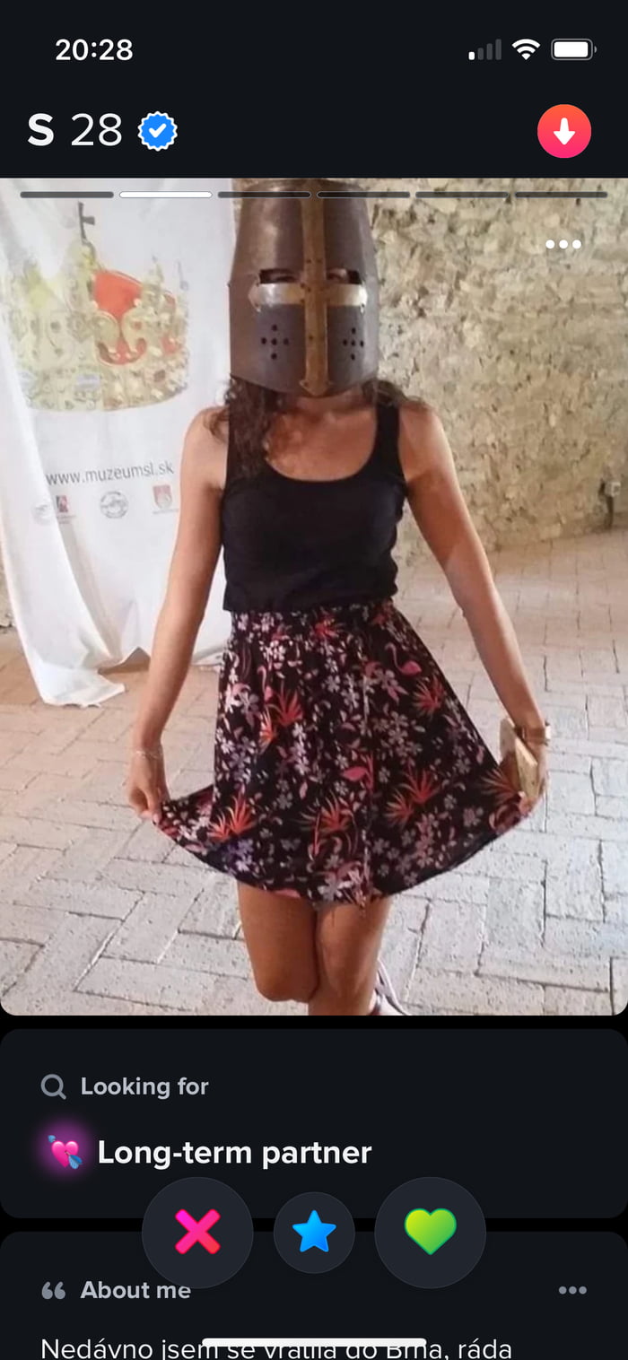 Tinder in Czech Republic - 9GAG