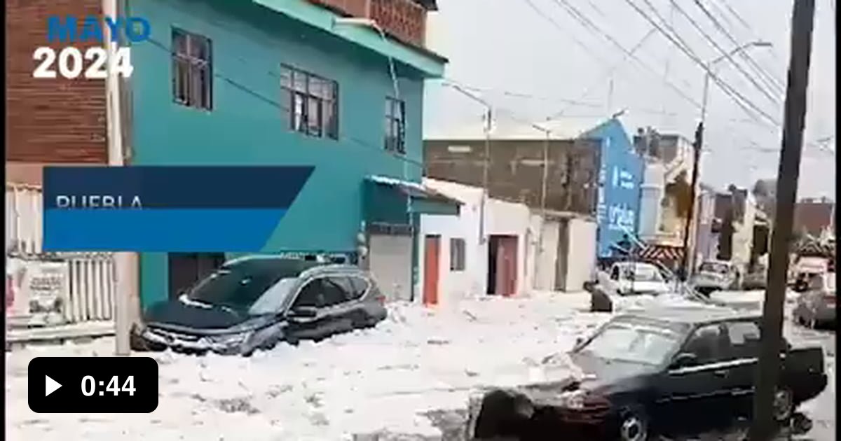 An intense hail storm hit this metropolitan area in Mexico, citizens ...