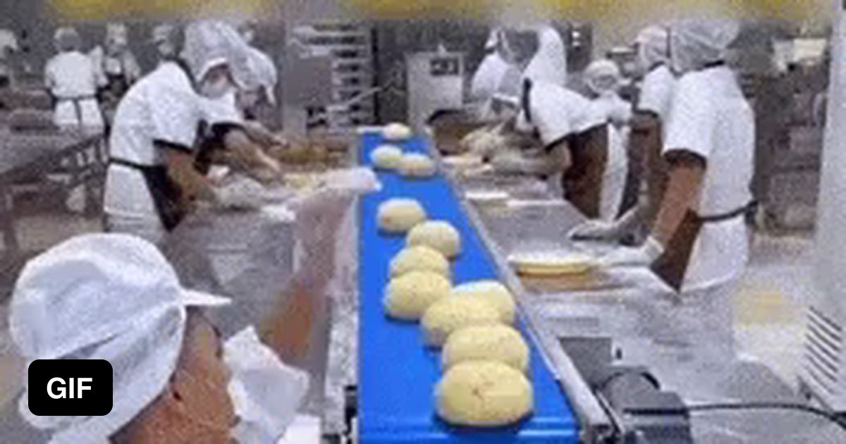 Share your best work related gifs in the comments. - 9GAG
