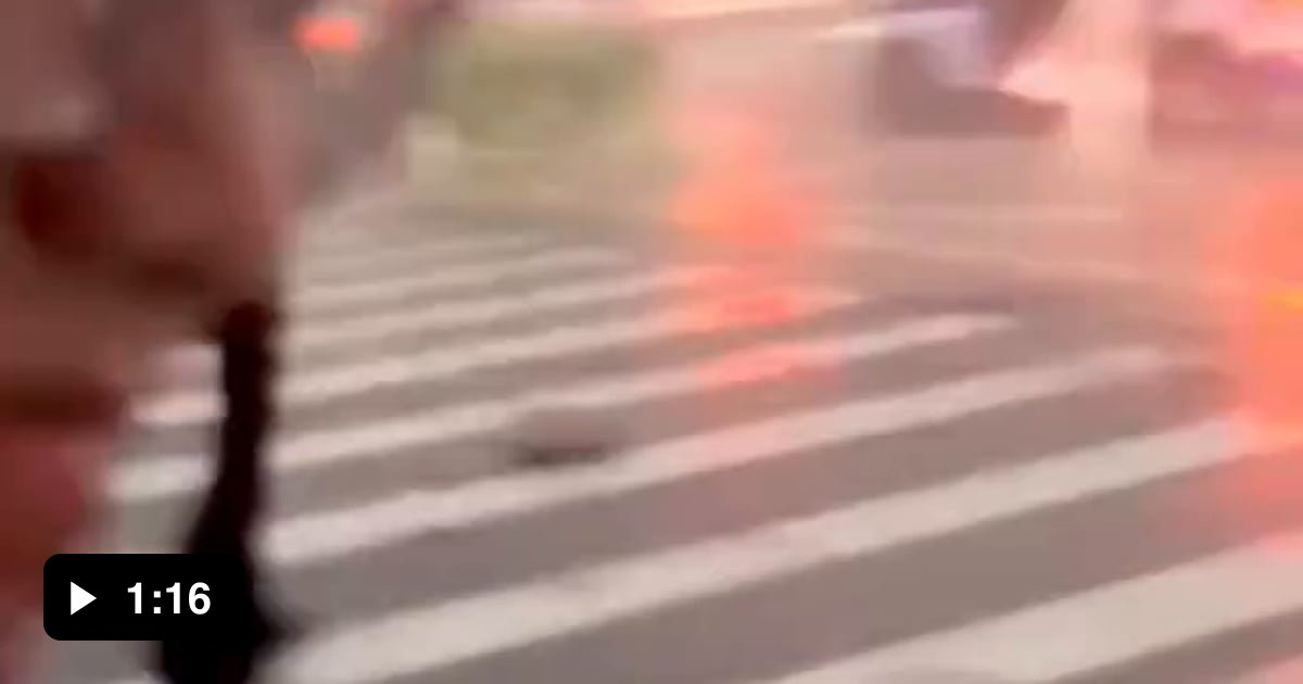 Very violent wind. - 9GAG