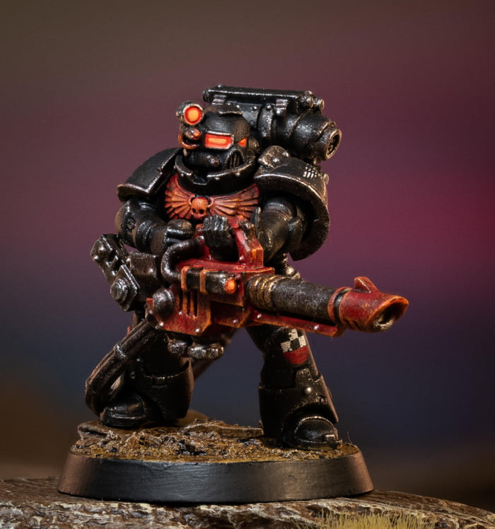 Dark Angels Devastator with a Ryza Pattern Lascannon - 9GAG