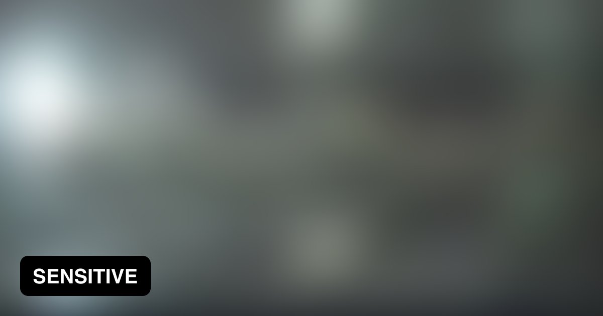 Lgov (50 km to the Ukrainian border), RU command post/communications ...