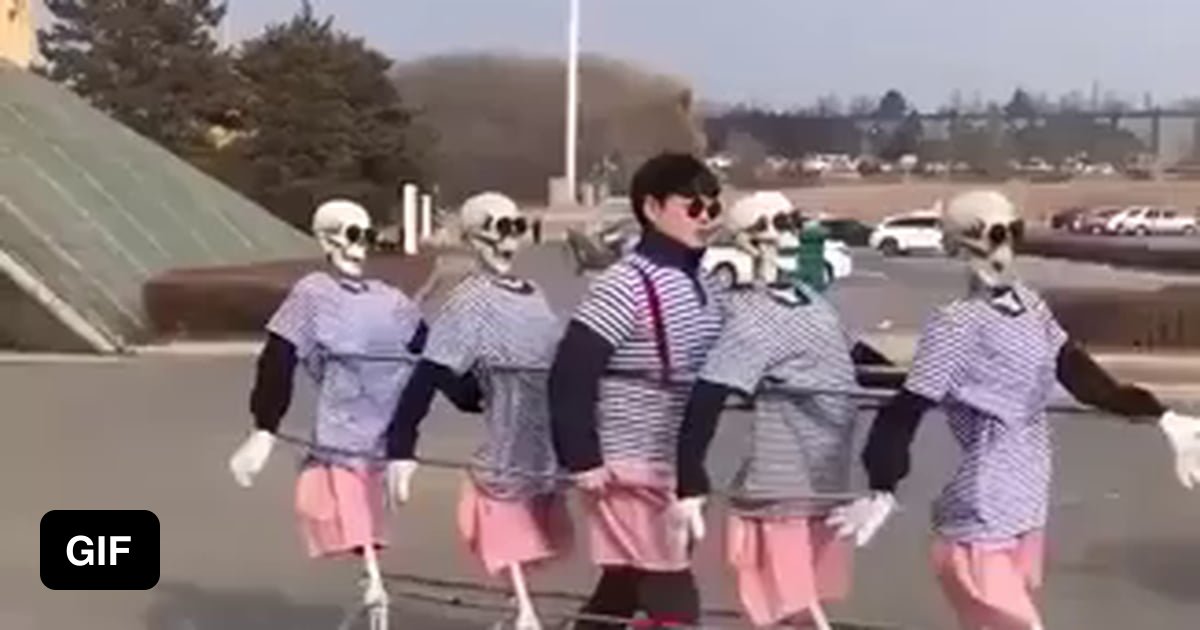 Skeleton crew - 9GAG