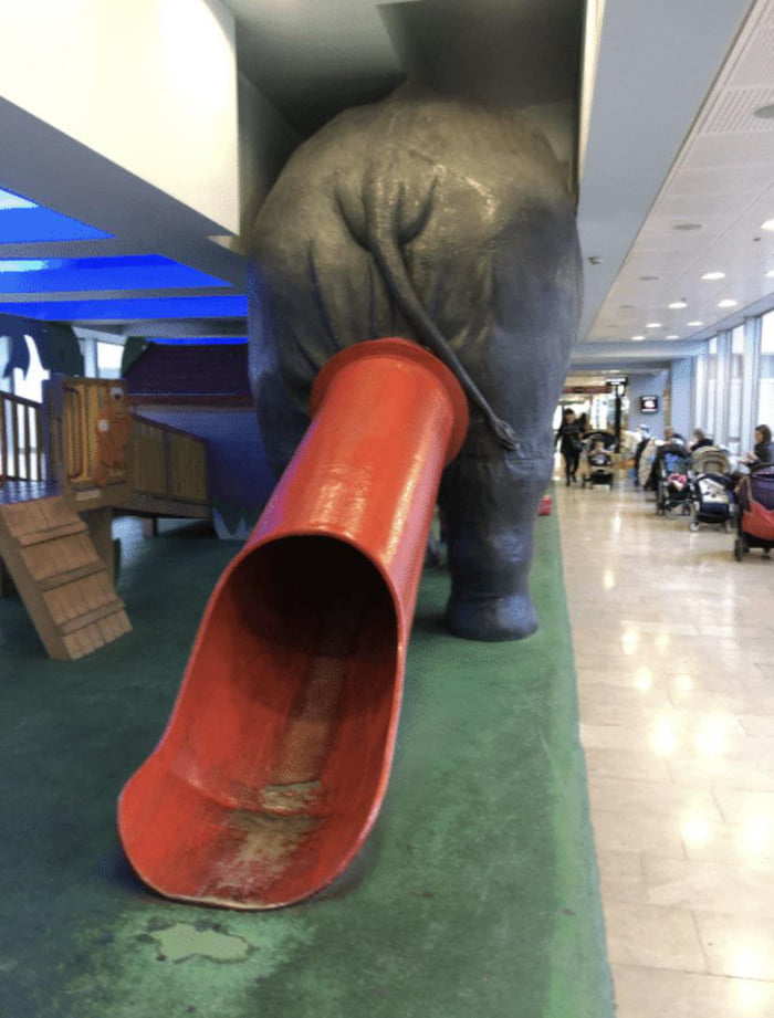 This is the definition of a crappy design - 9GAG