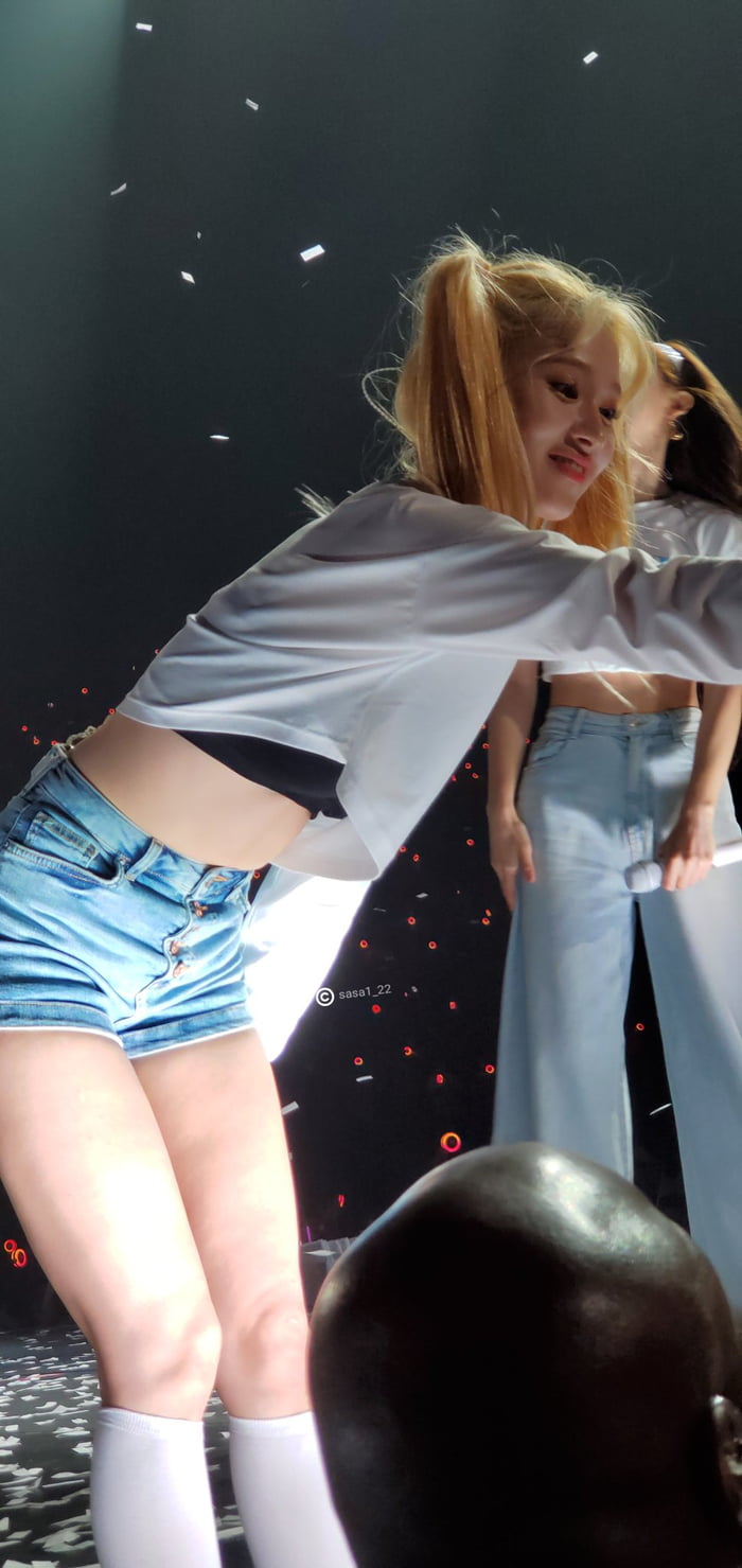 Cute Sana pretty close - 9GAG