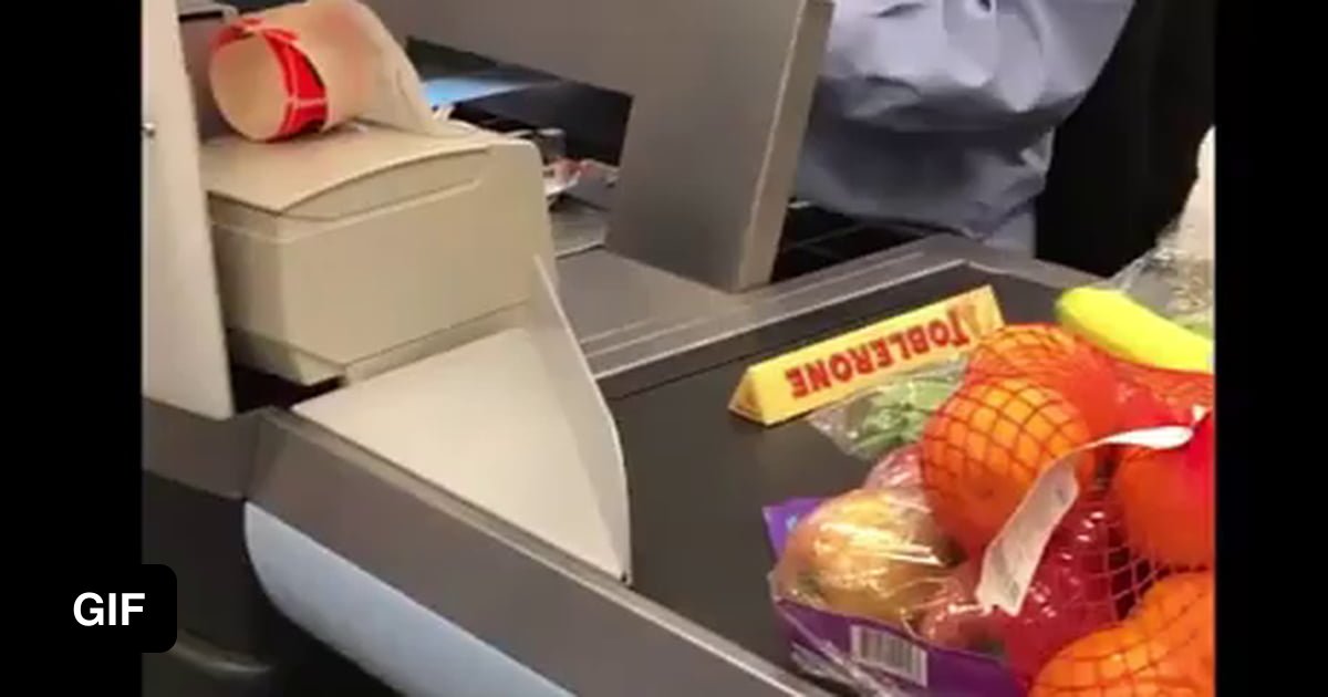 Pranking the cashier. - 9GAG