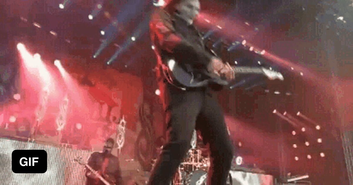 Jim Root headbanging - 9GAG