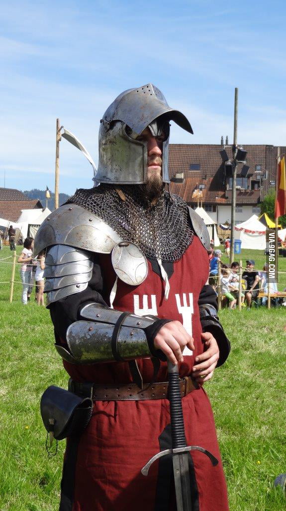 Swiss Knight Reenactment, 14th Century, Baron of Weissenburg - 9GAG