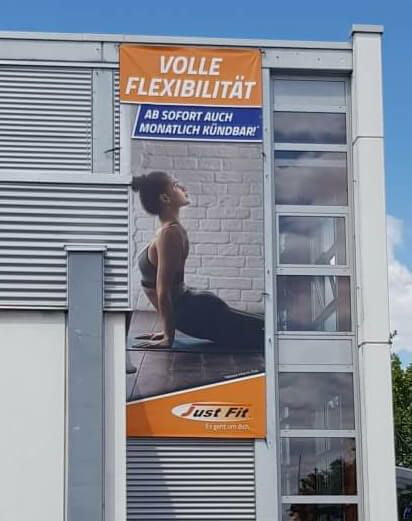 She seems flexible... - 9GAG