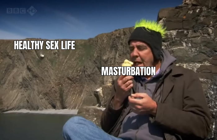 If you're happy and you know it, beat your meat *clap* *clap* - 9GAG