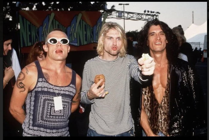 Flea, Kurt Cobain and Joe Perry. Early 1990’s - 9GAG
