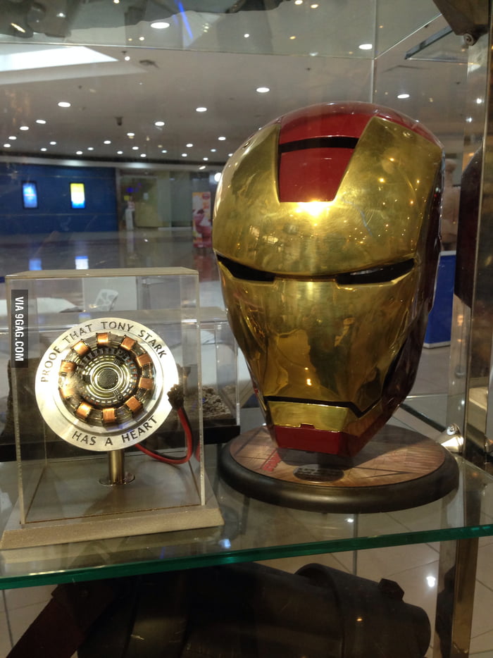 Iron Man's Heart from Sci-Fi Cafe in Manila - 9GAG