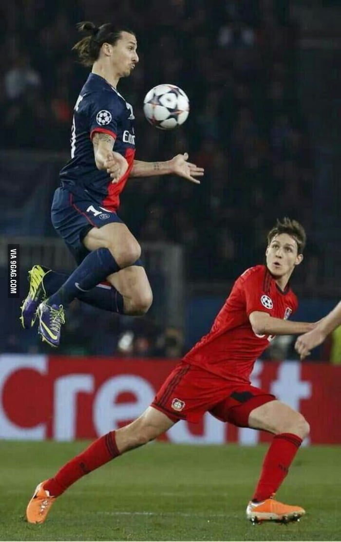 Why head when u can jump Zlatan In action - 9GAG