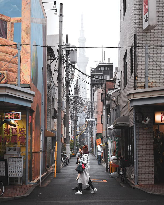 Tokyo Street - 9GAG