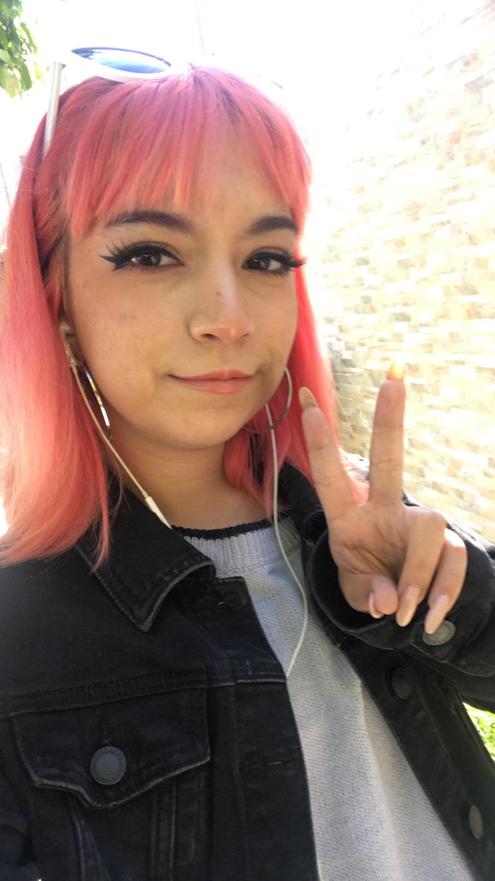 No filters, just me leaving work on a sunny day (F23) - 9GAG