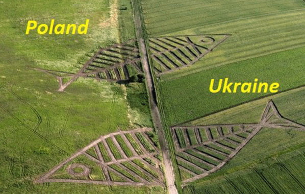 The border between Poland and Ukraine has art of two fishes at one ...