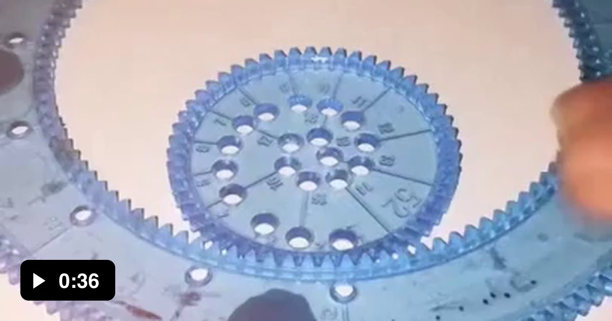 These Circle maker made a beautiful design - 9GAG