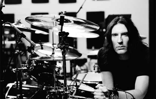Happy 56th birthday to Sean Kinney from my favorite band, Alice in ...