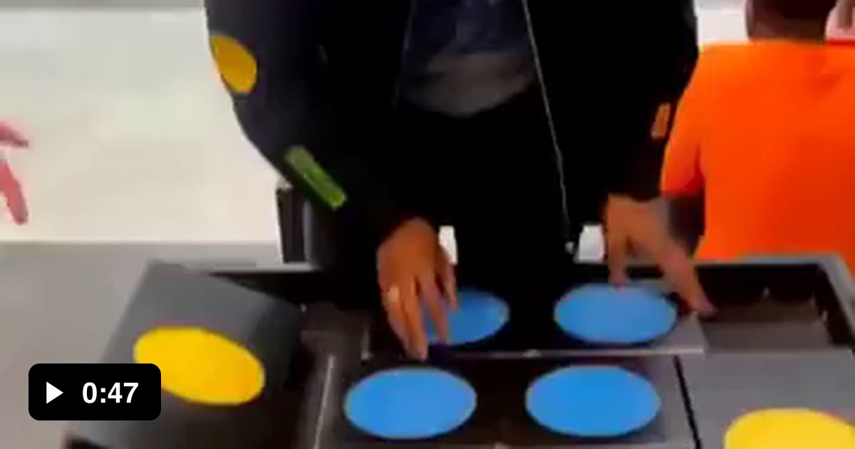 Remove The Red Dot - 9GAG