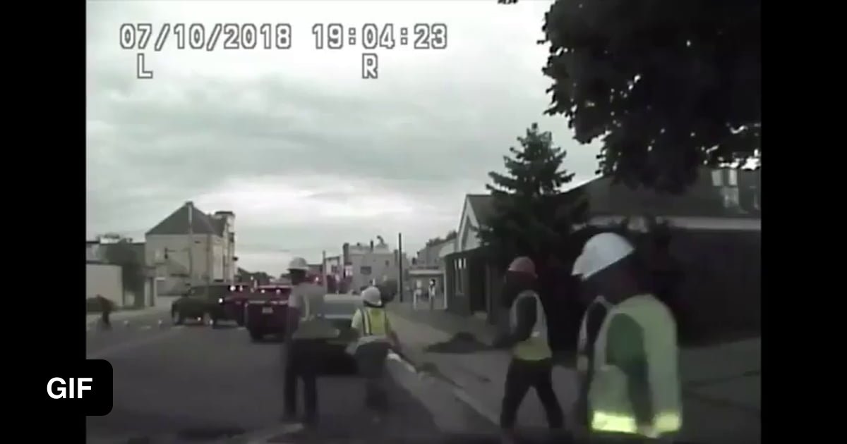 A Dash Cam Captures Massive Gas Leak In Wisconsin 2018 9gag