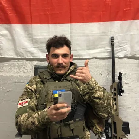 Moustache man is actually Belarusian fighting at Ukrainian side - 9GAG
