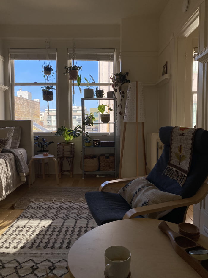 Cozy Sunday morning. - 9GAG