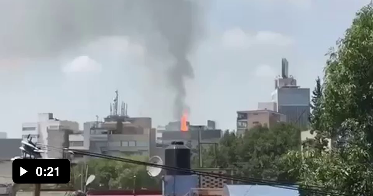 Massive explosion after the earthquake in Mexico City - 9GAG
