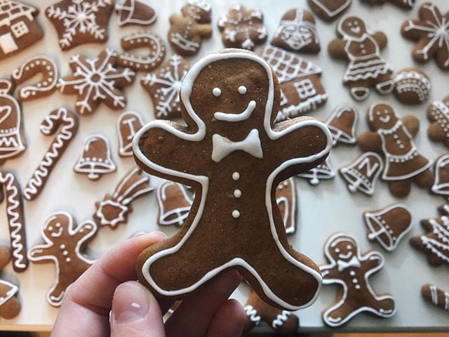 My gingerbread cookies turned out better than expected! - 9GAG