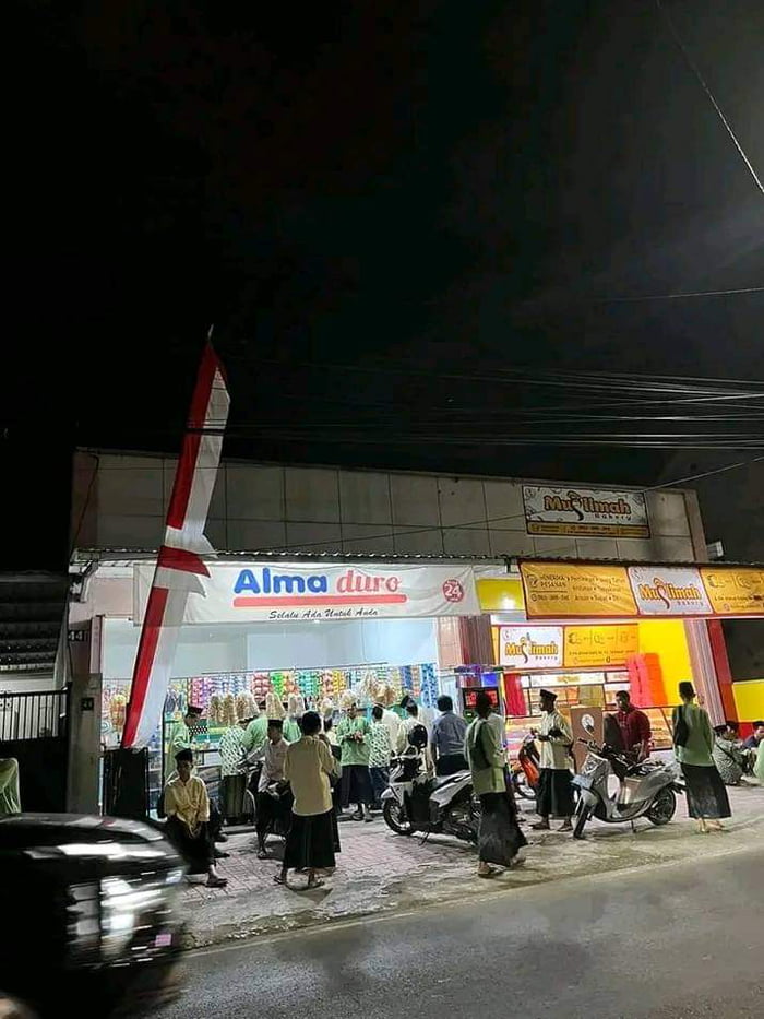 Duromart mulai melawan hegemoni indo alfa - 9GAG