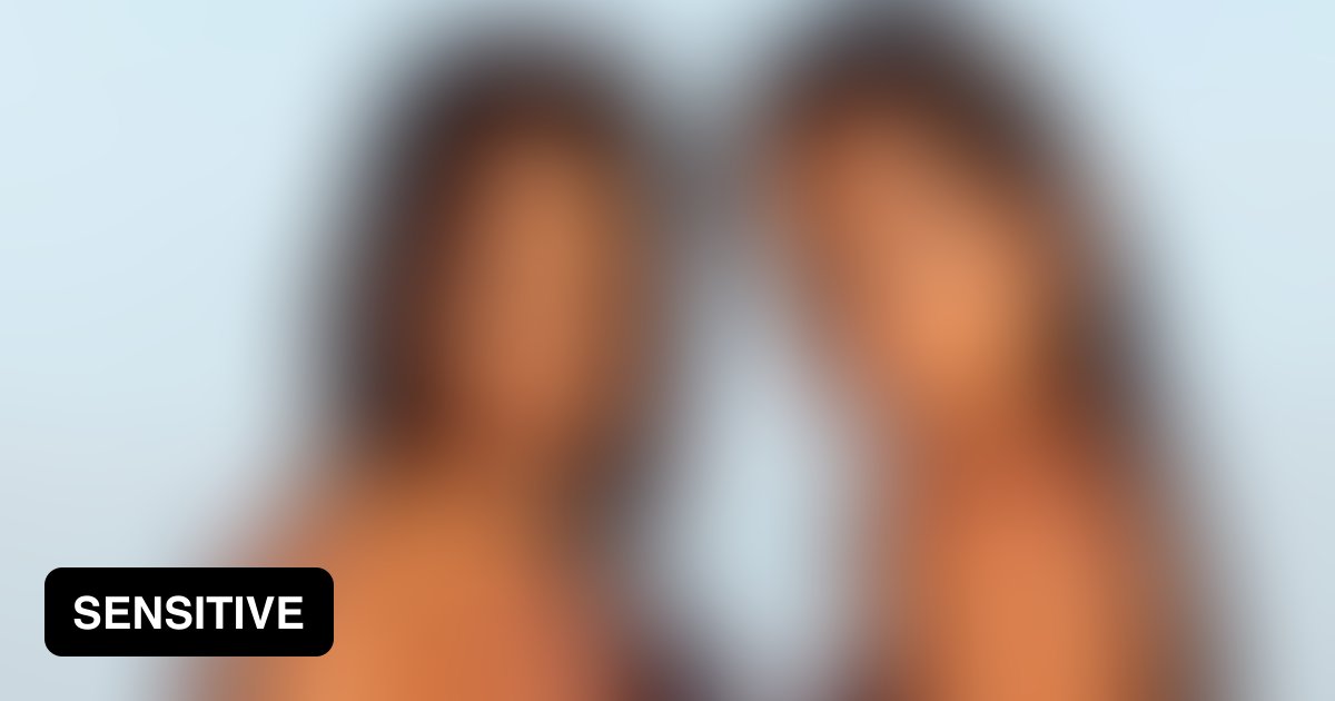 Double Hand Bra - 9GAG