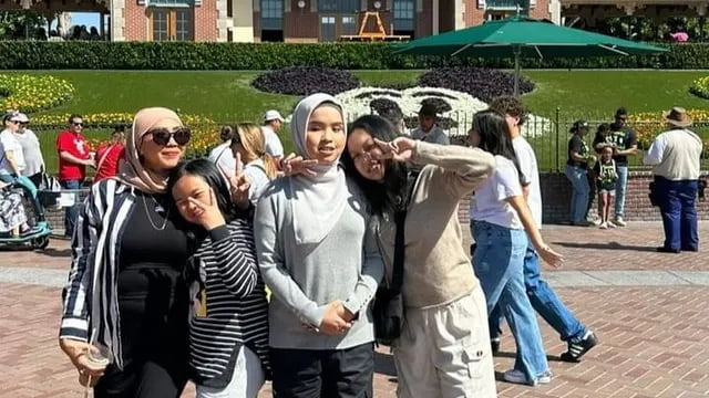 Gelap, sungguh gelap - 9GAG