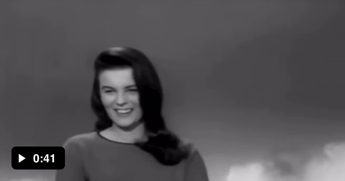 Ann Margret, the best female performer ever. (1961) - 9GAG