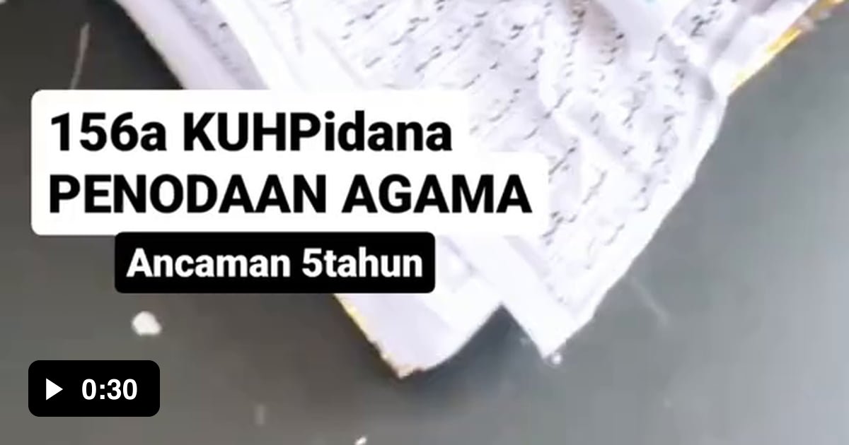 Merobek alquran sambil mabok. - 9GAG
