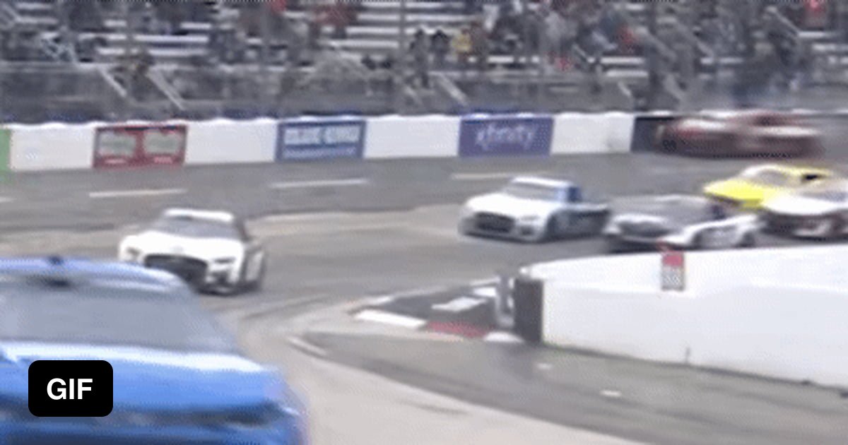 Wait this is not video game. - 9GAG