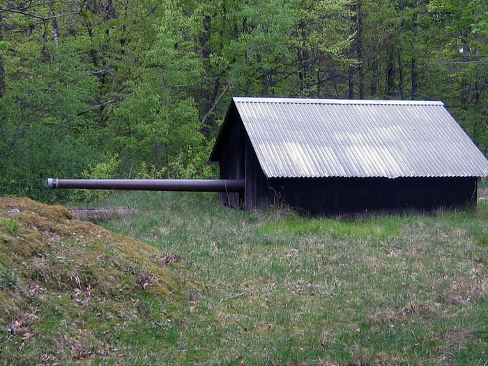Swiss farmers build 10.5 cm gun turret sheds to protect milka cows - 9GAG