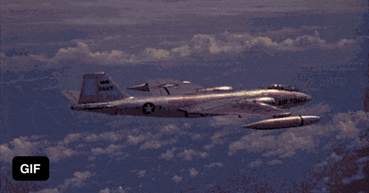 A Canberra bomber observing a nuke test. When I see stuff like this ...