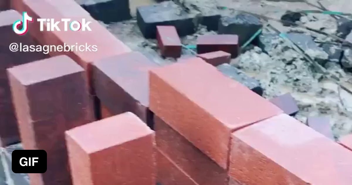 These bricks perfectly falling into place - 9GAG