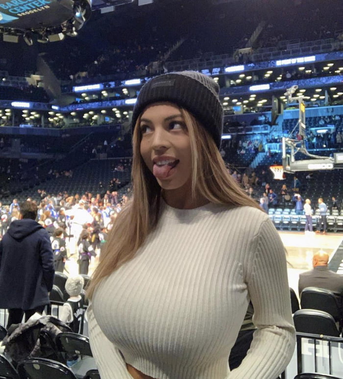 IG: danielleyayalaa - 9GAG