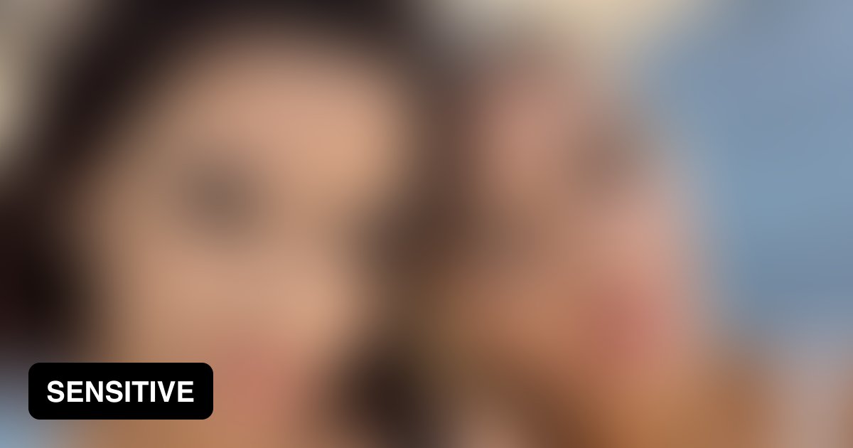 Katie Bell And Abby Rao - 9GAG