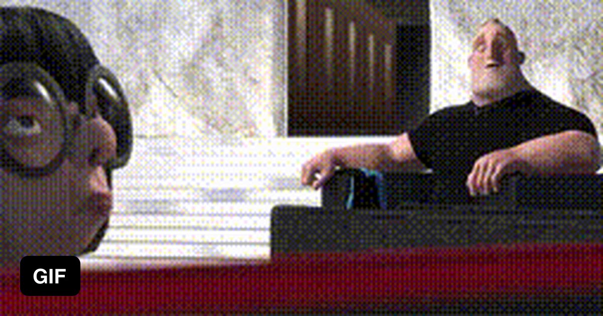 Edna mode: Gif Designer - 9GAG