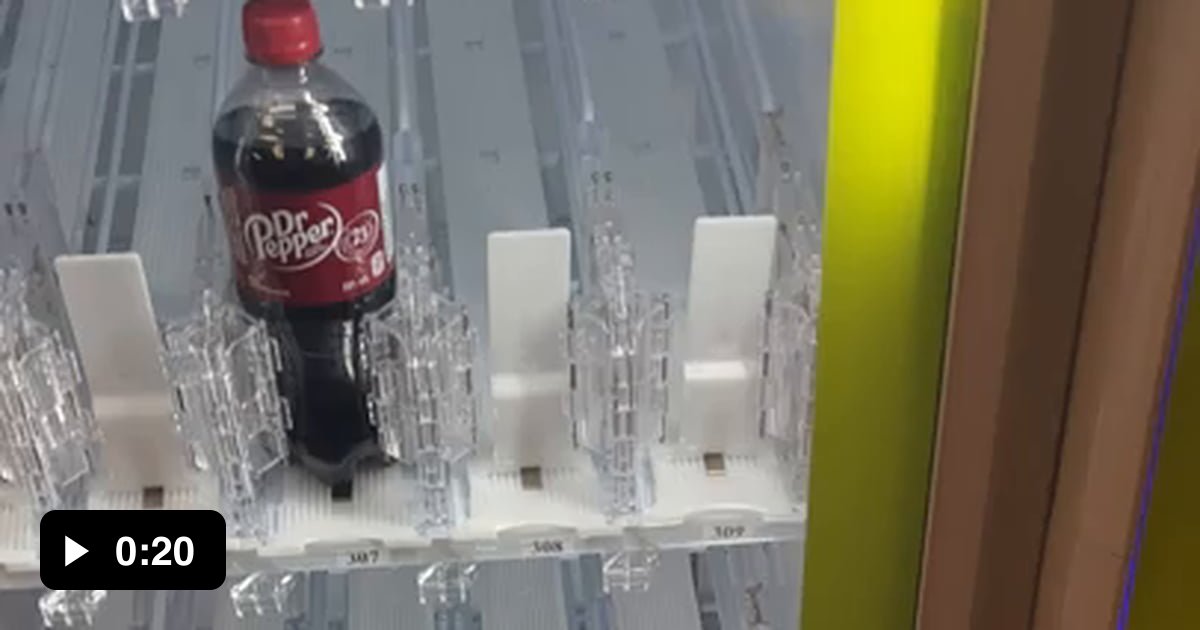 Shitty vending machine - 9GAG