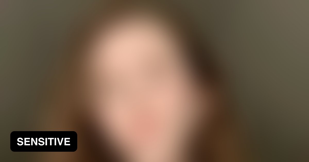 Hope this titty drop helps get you hard - 9GAG