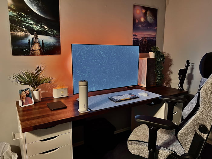 Updated desk setup - 9GAG