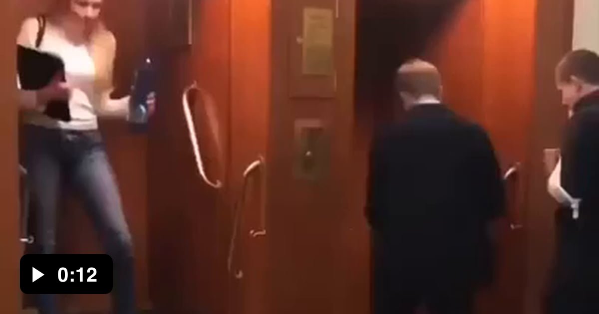 This elevator in Prague which never stops. - 9GAG
