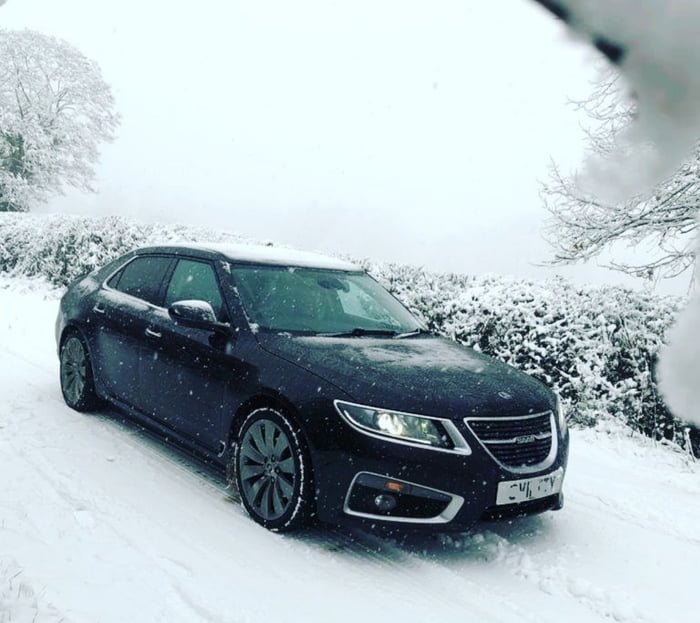 Testing the xwd system on my late SAAB 9-5 Aero. It does drift if ...