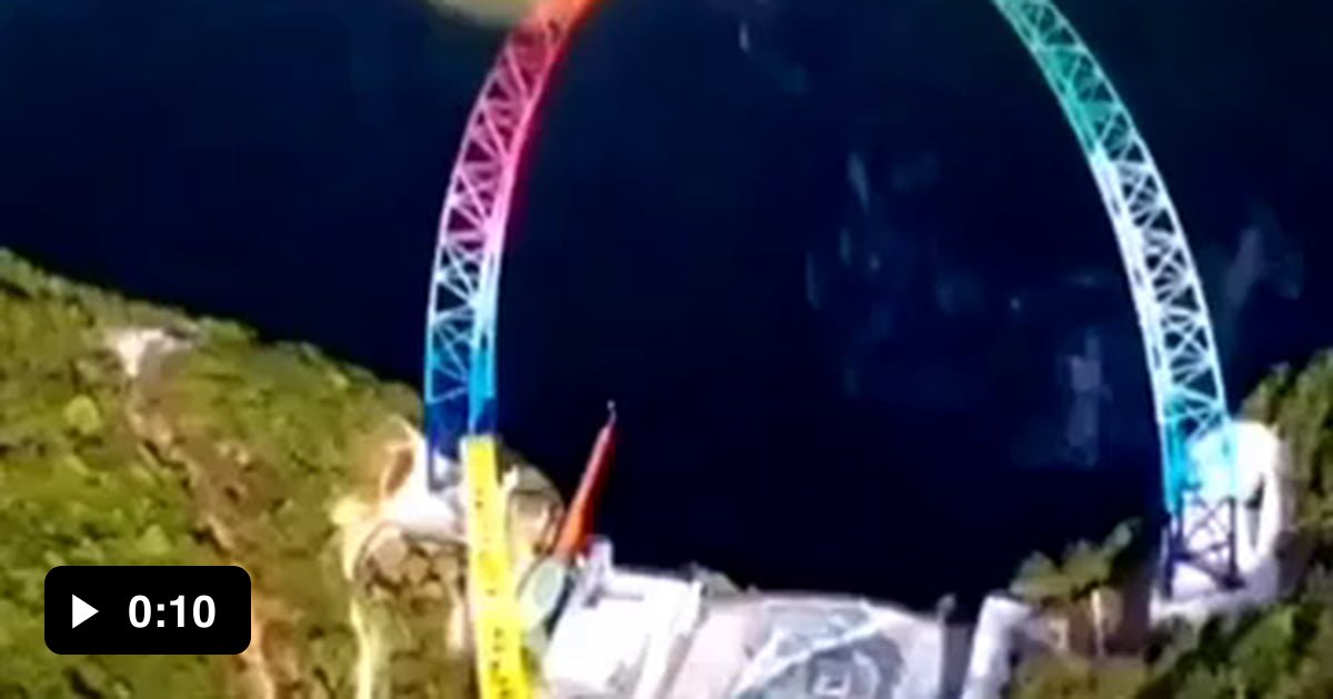 Chinese scenic spot has built a cliff-side 'super swing' which stands ...