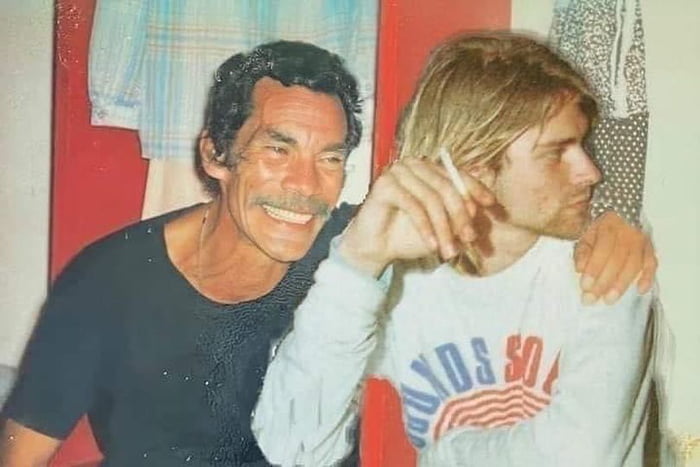 Two legends, totally not photoshopped - 9GAG