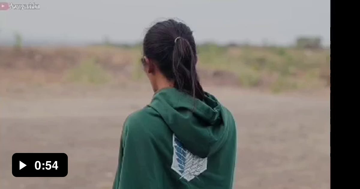 I think i downloaded the wrong attack on Titan (credit:3 way asiska) - 9GAG