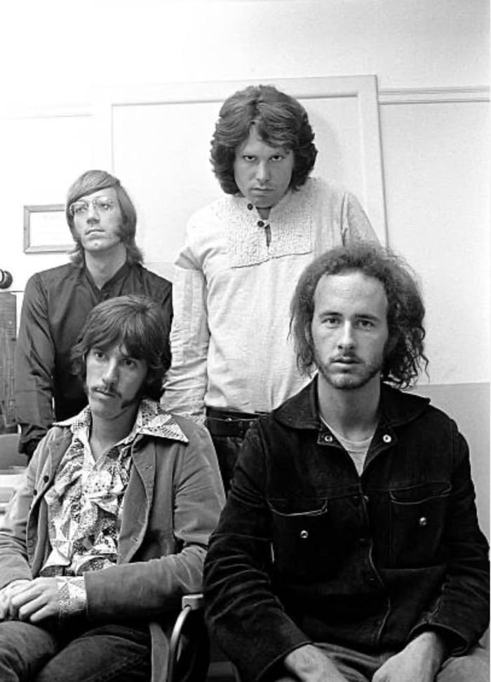 The Doors in London for 'Top of the Pops', 1968 - 9GAG